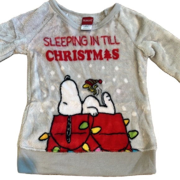Peanuts | Pajamas | Snoopy Peanuts Holiday Theme Pajamas Set Top And ...